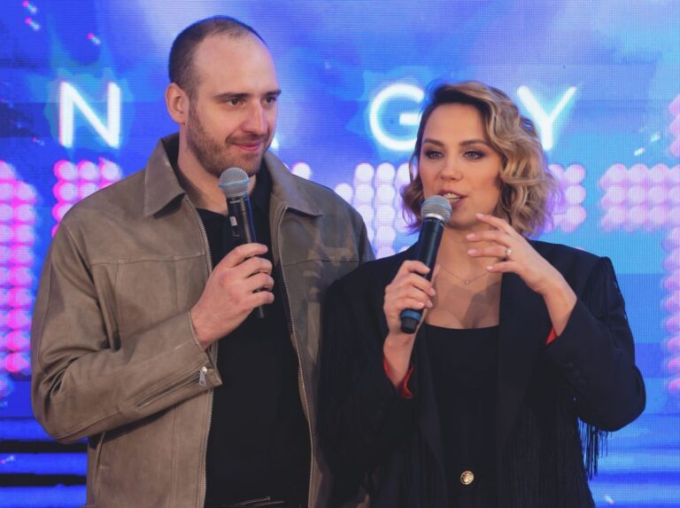 Lékai-Kiss Ramóna és Brasch Bence letarolták a színpadot a Pannónia című dallal – a zsűri is ...