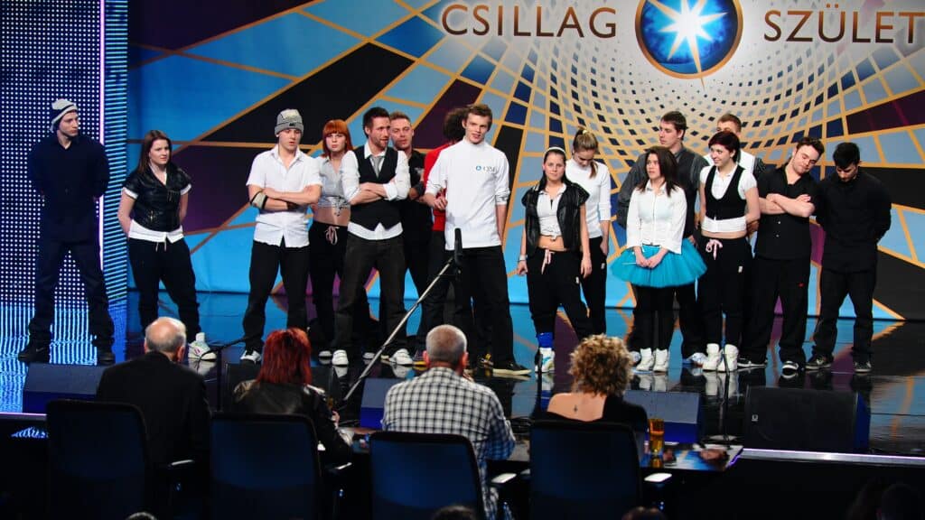 Megtudtuk: nagy meglepetésre ő lesz a Csillag születik második ismert ...