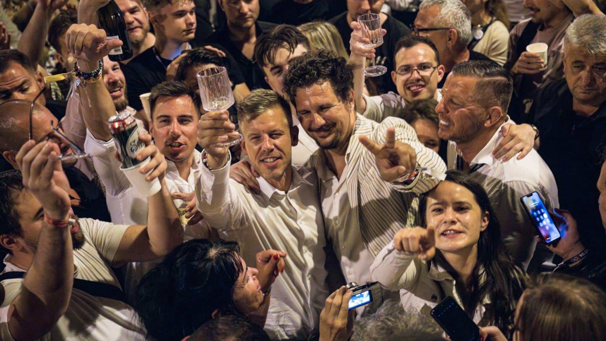 Most jött: Majka a túlélésért küzd, lemondta a koncertjét, aggódnak a ...