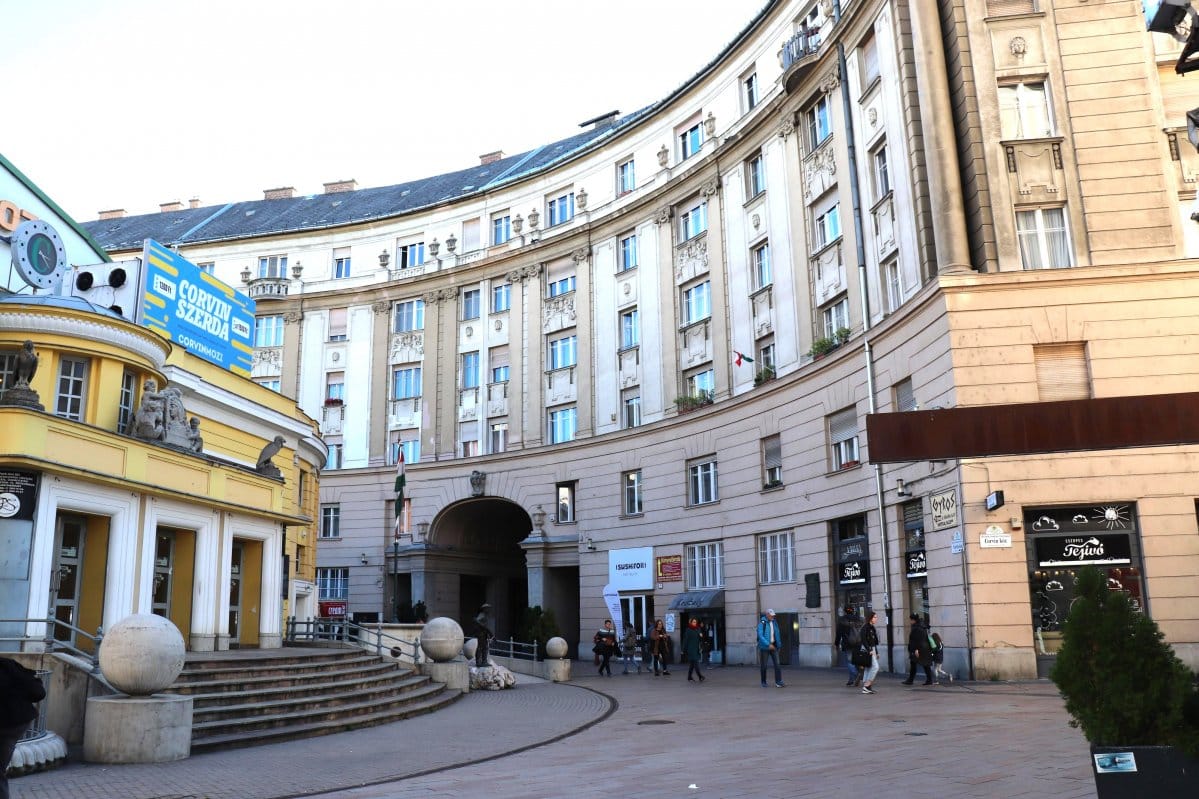 Fájdalmas döntés: lemondott Koós János örökségéről a lánya